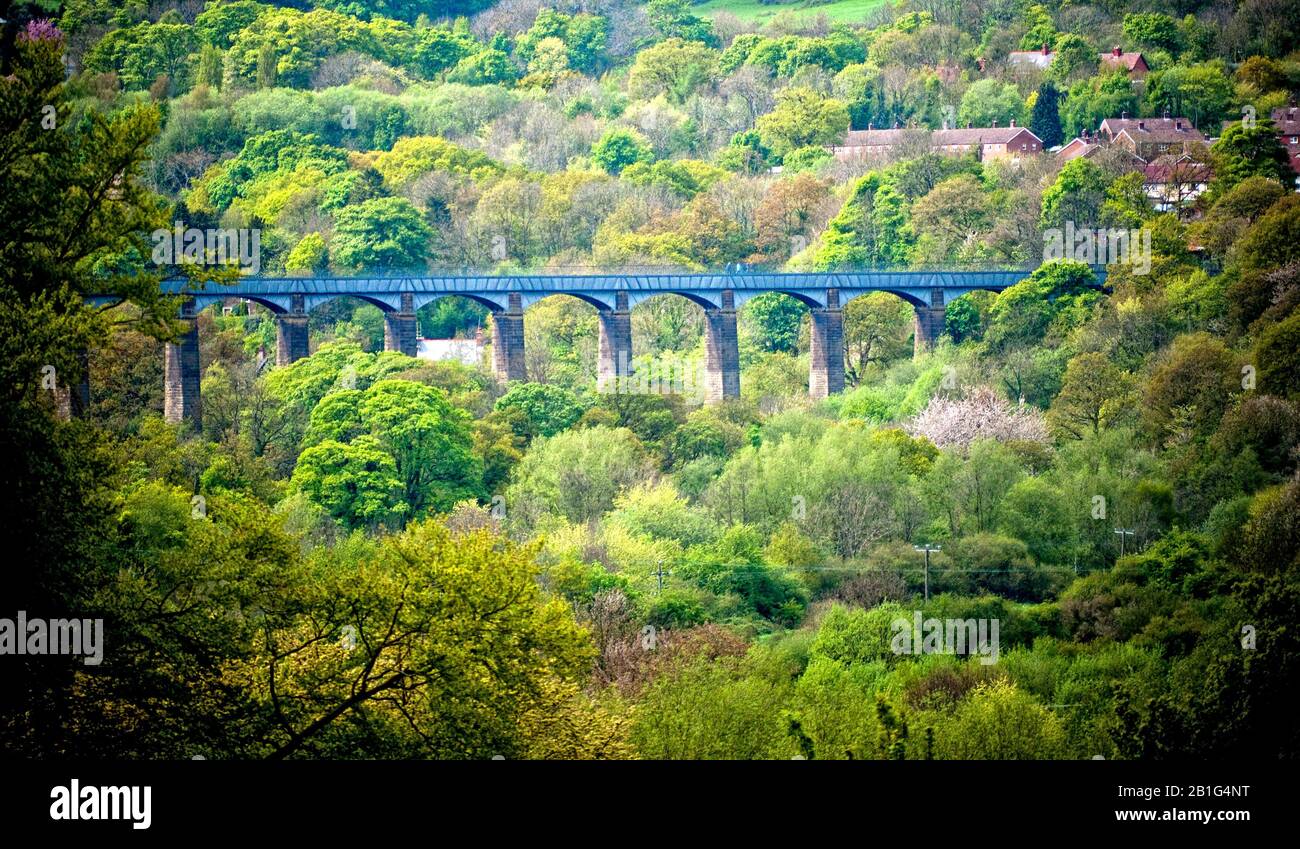 World Heritage Site of the Pontcysyllte Aqueduct carrying the ...