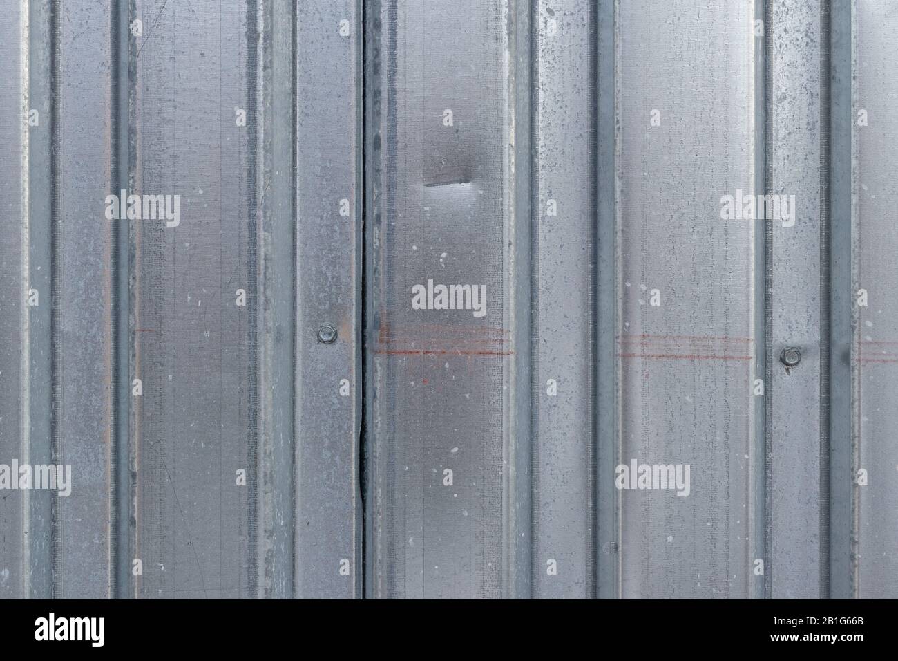 Metal fence texture hi-res stock photography and images - Alamy