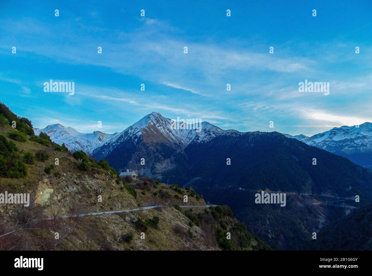 Scary mountains hi-res stock photography and images - Alamy