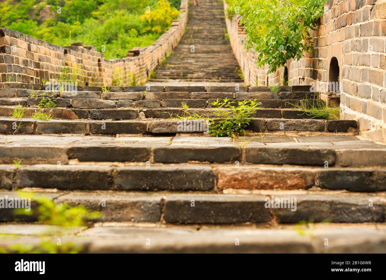 Chinese mountain steps stairway hi-res stock photography and images - Alamy