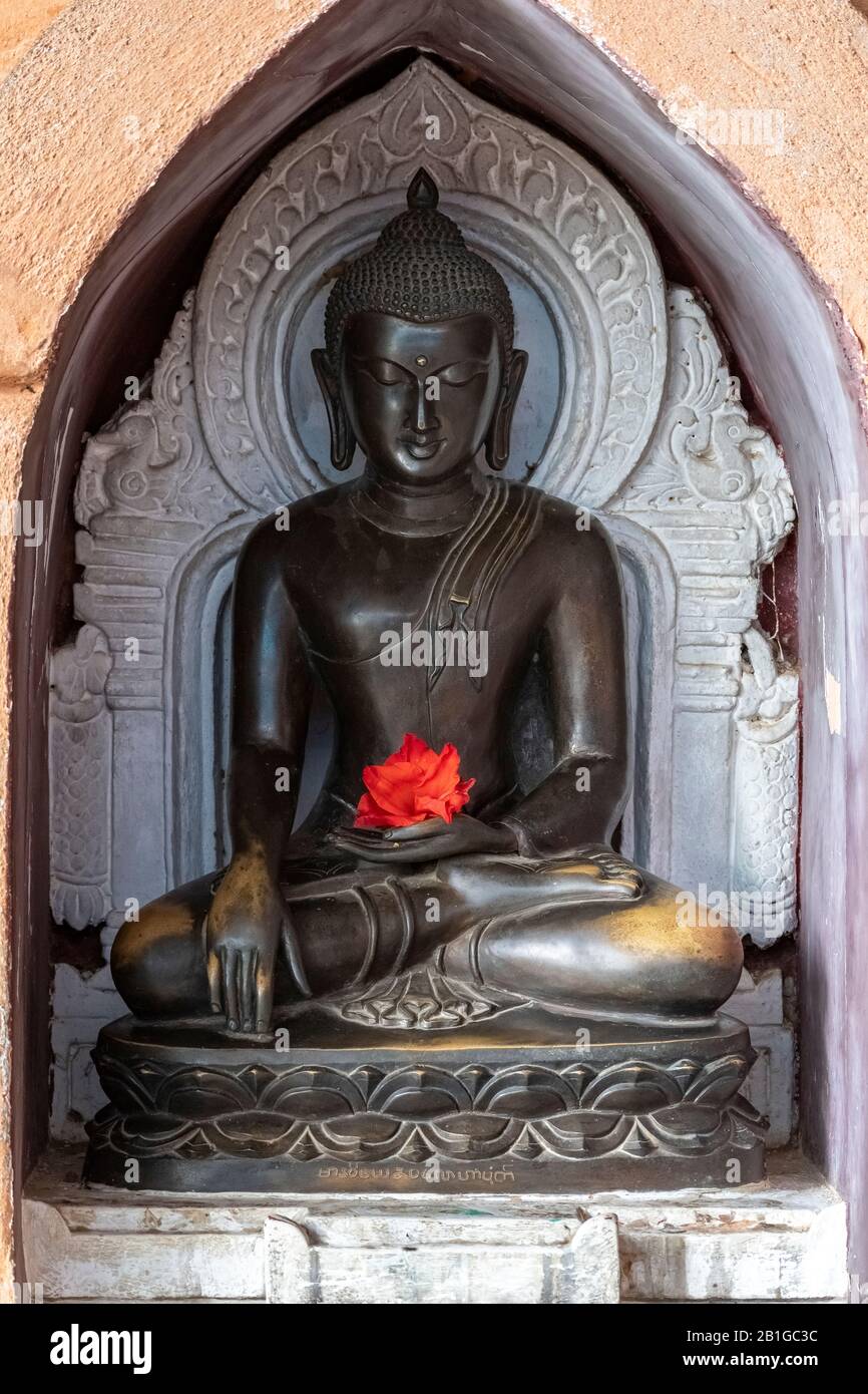 Bronze Buddha statue at Ta Moke Shwe Gu Gyi Temple complex, Kyaukse ...