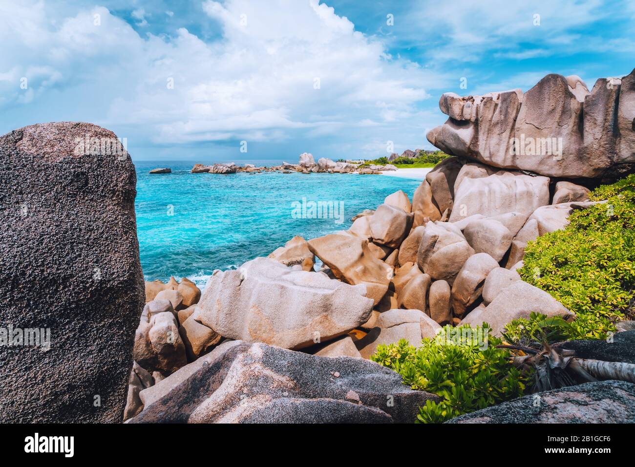 Hidden beach exotic hi-res stock photography and images - Alamy