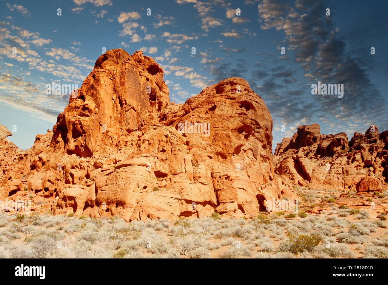 Rocky canyon hi-res stock photography and images - Alamy