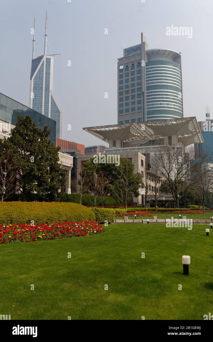 China shanghai open space hi-res stock photography and images - Alamy