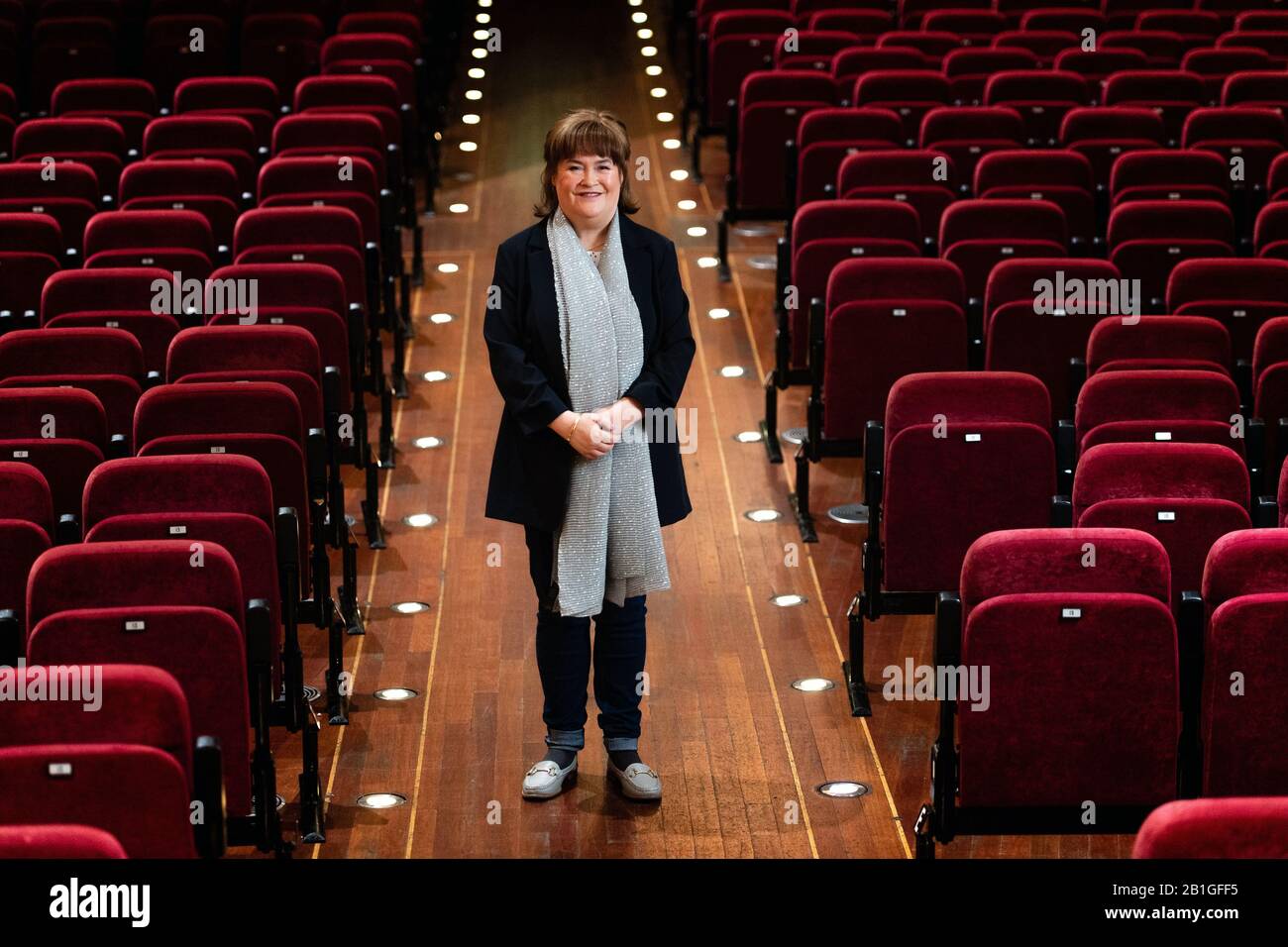 Scottish singer susan boyle hi-res stock photography and images - Alamy