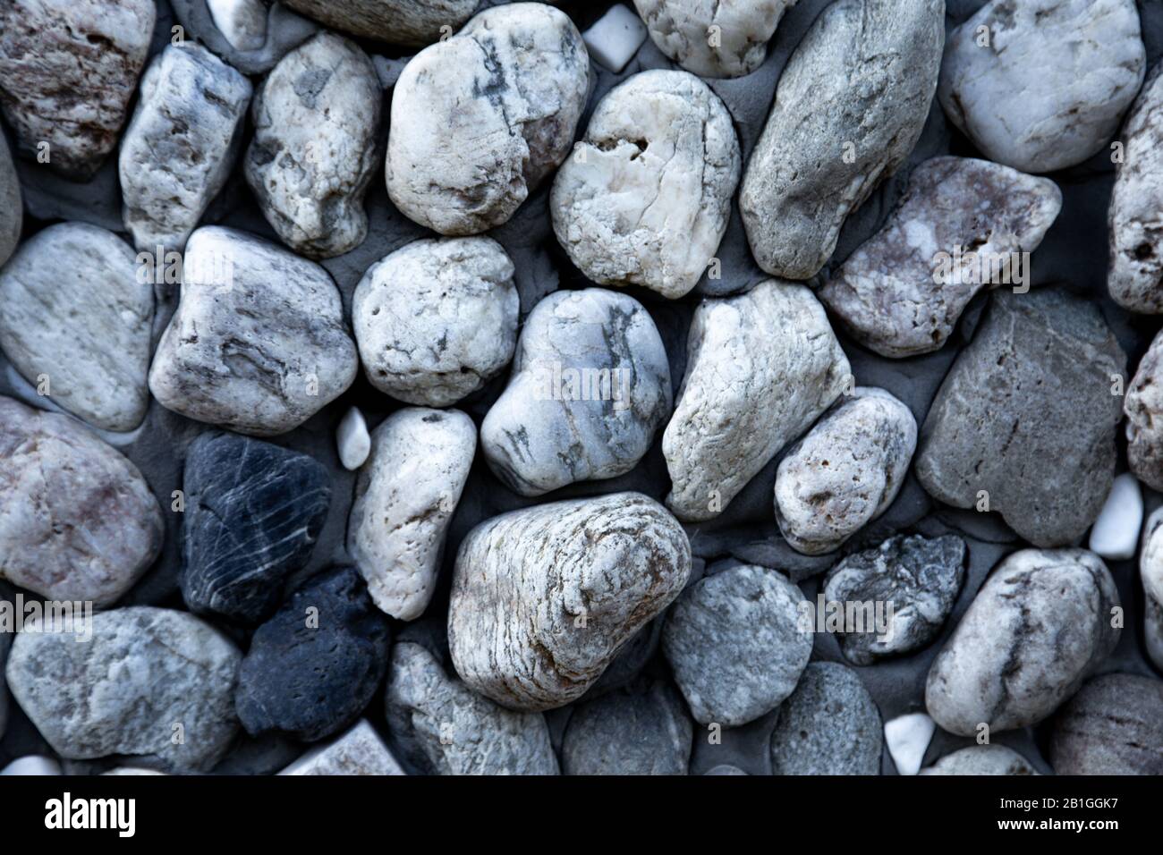 Round pebble stones hi-res stock photography and images - Alamy