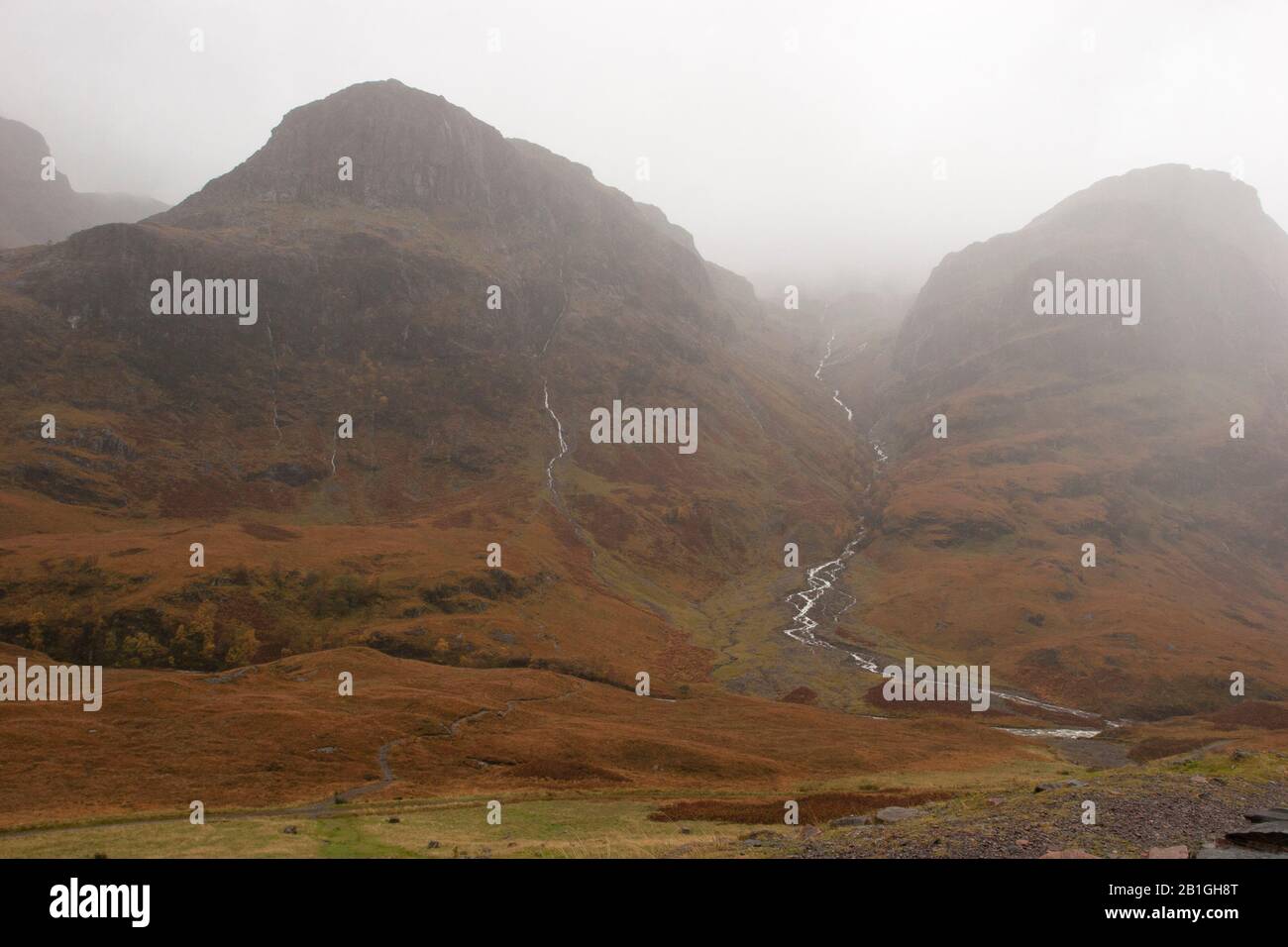 October rain scotland hi-res stock photography and images - Alamy