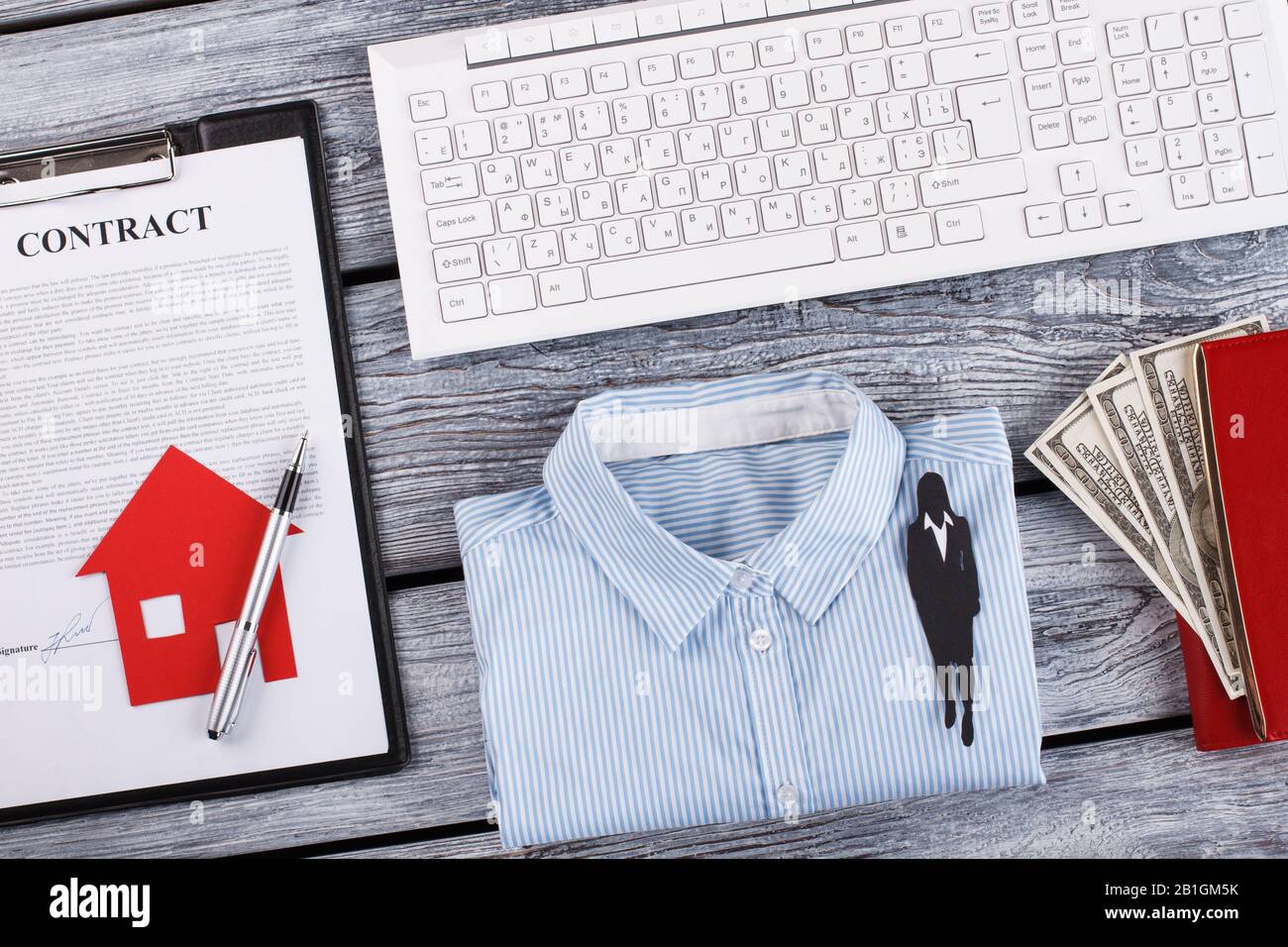 Successful contract hi-res stock photography and images - Alamy