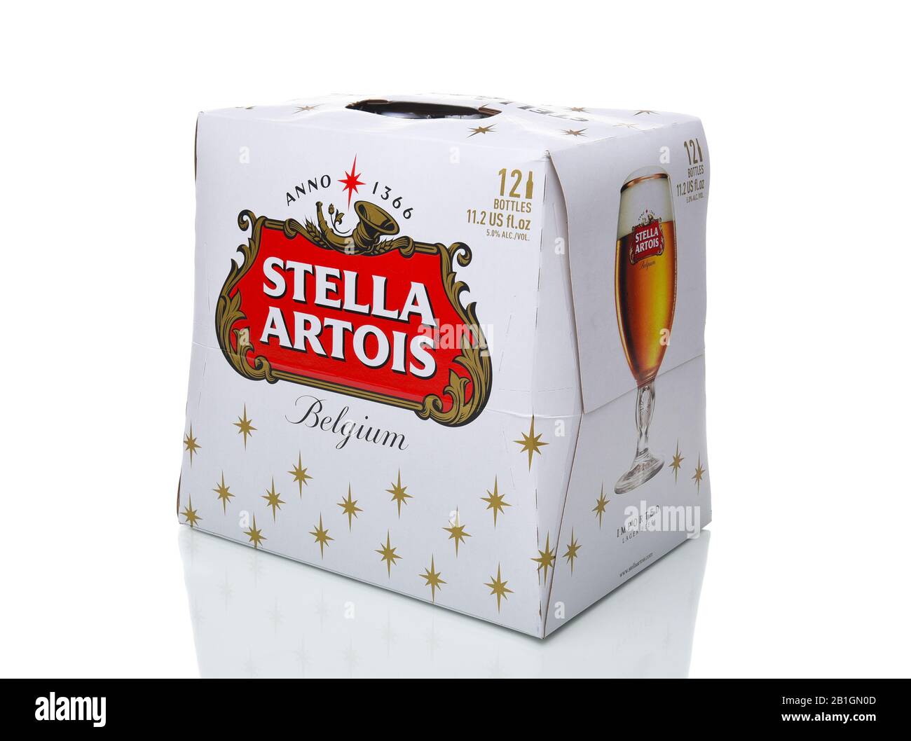 IRVINE, CALIFORNIA - DECEMBER 17, 2017: Stella Artois Beer 12 Pack ...