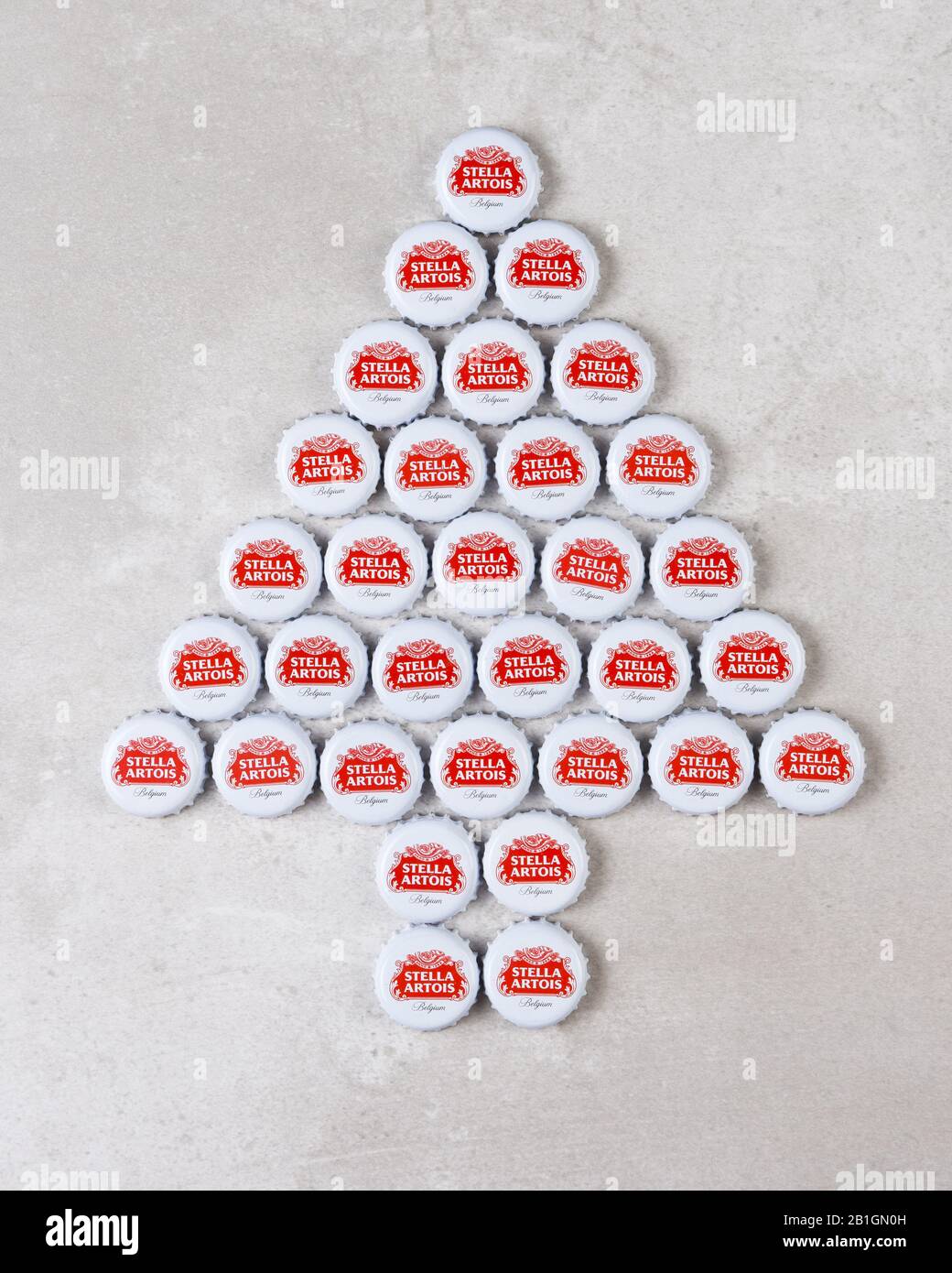 Tree caps hi-res stock photography and images - Alamy