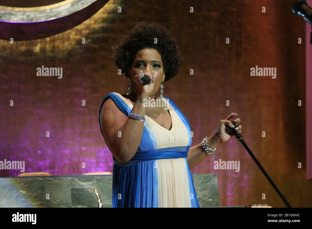 New York, NY, USA. 17 March, 2009. Singer, Macy Gray, performs on stage ...