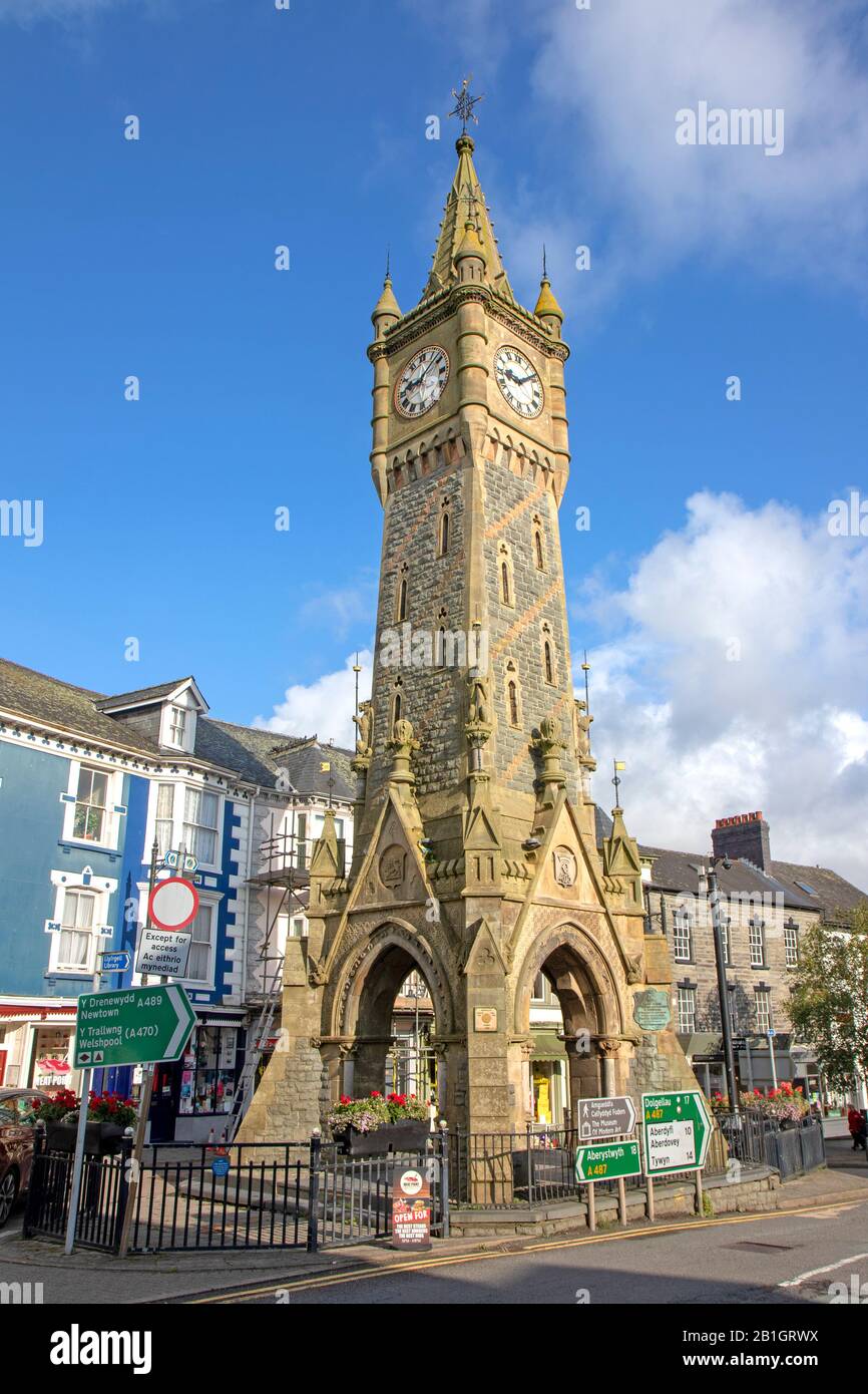 Clock tower in Machynlleth Stock Photo - Alamy