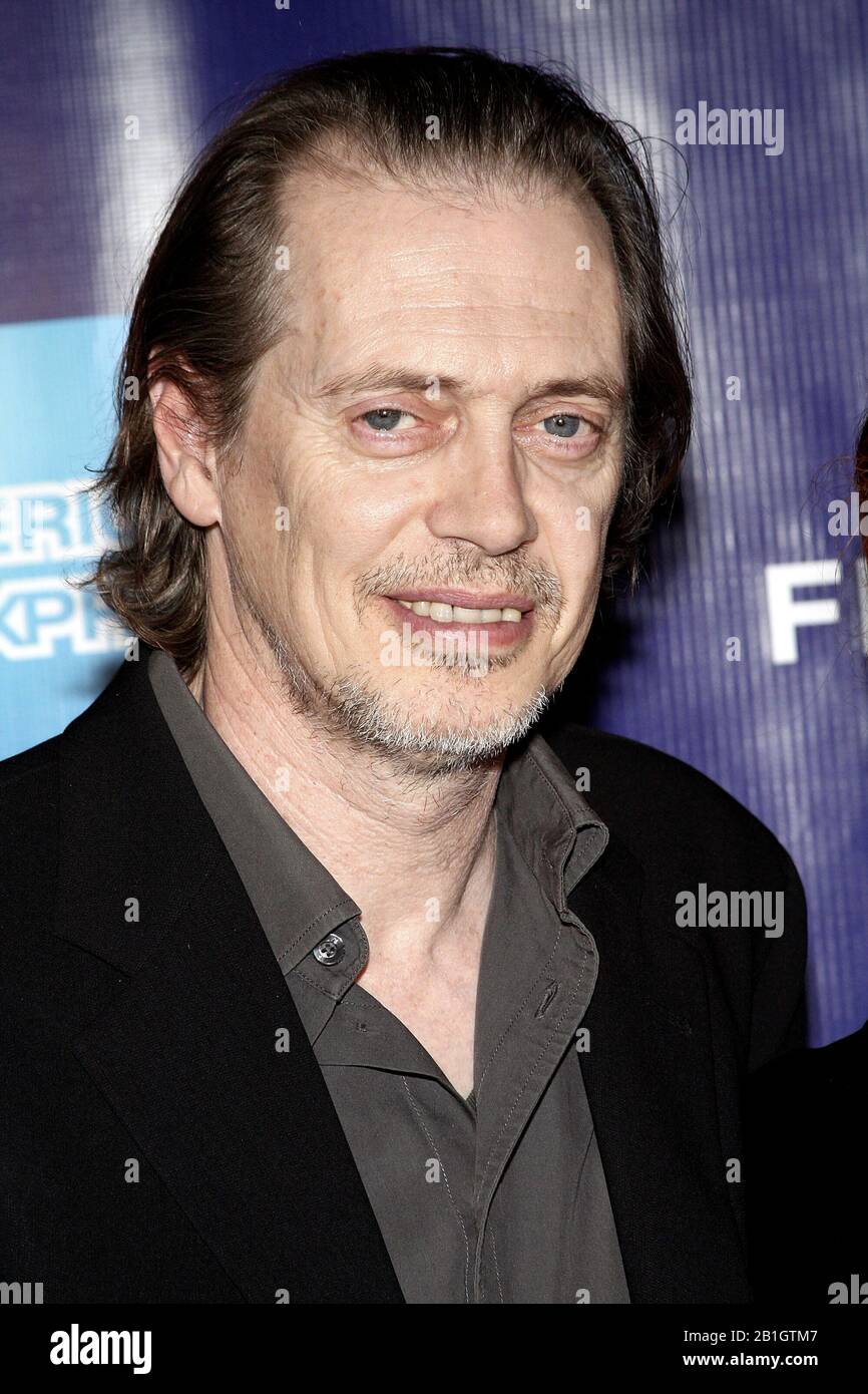 Steve buscemi new york premiere hi-res stock photography and images - Alamy