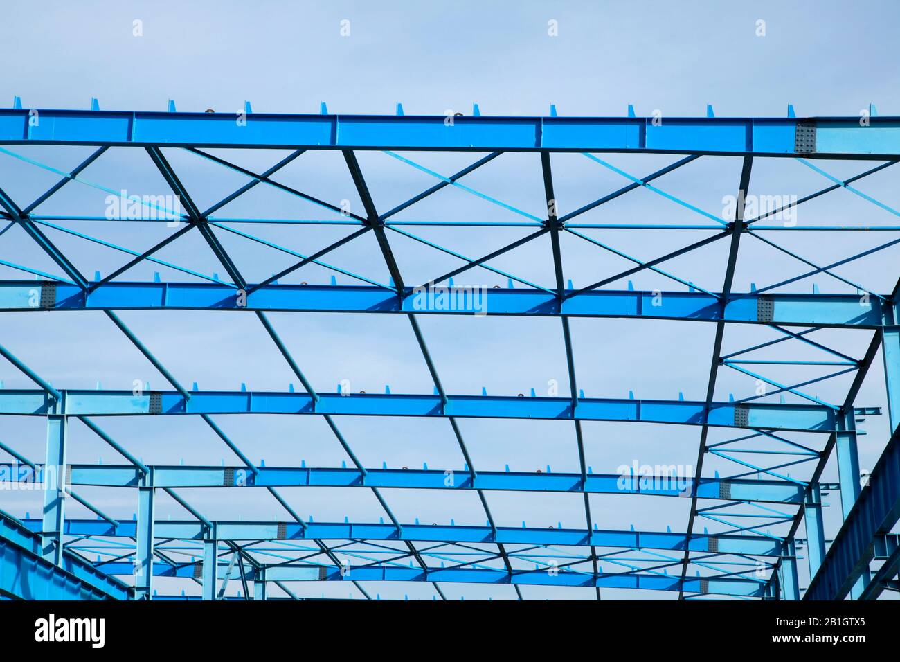 The steel structure，under the blue sky white clouds, very beautiful ...