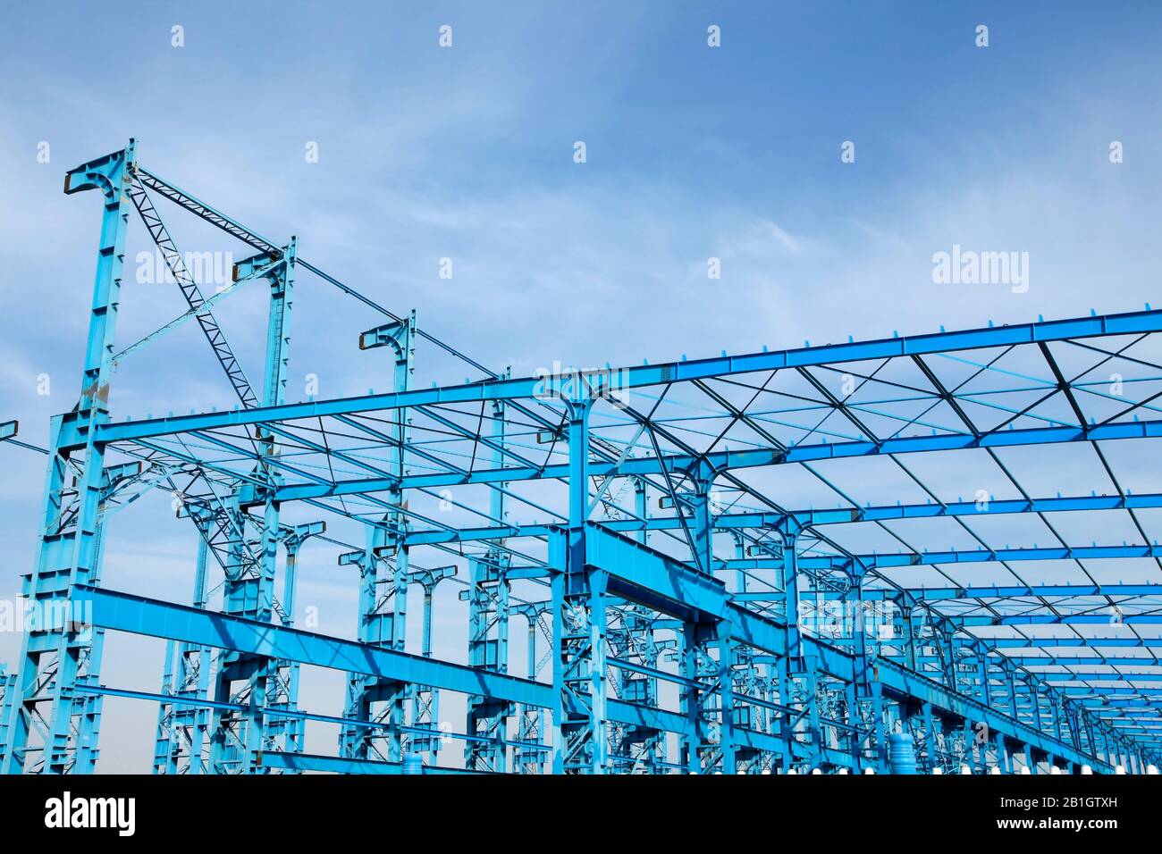 The steel structure，under the blue sky white clouds, very beautiful ...