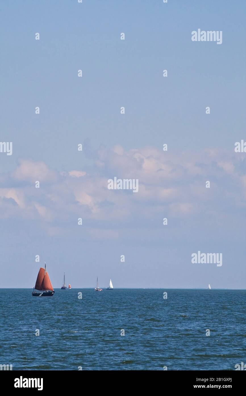 Sailing ijsselmeer hi-res stock photography and images - Alamy
