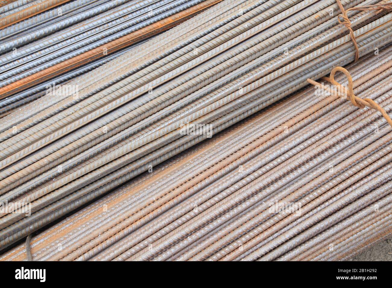 Rebar is also known as hot rolled ribbed steel bar£¬Widely used in ...