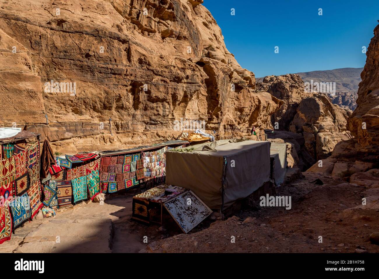Jordan ancient pottery hi-res stock photography and images - Alamy