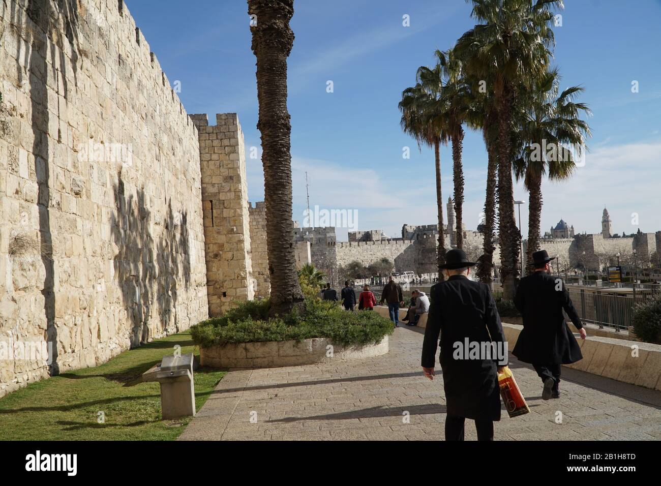 The Old City of Jerusalem, approaching Jaffa Gate Stock Photo - Alamy