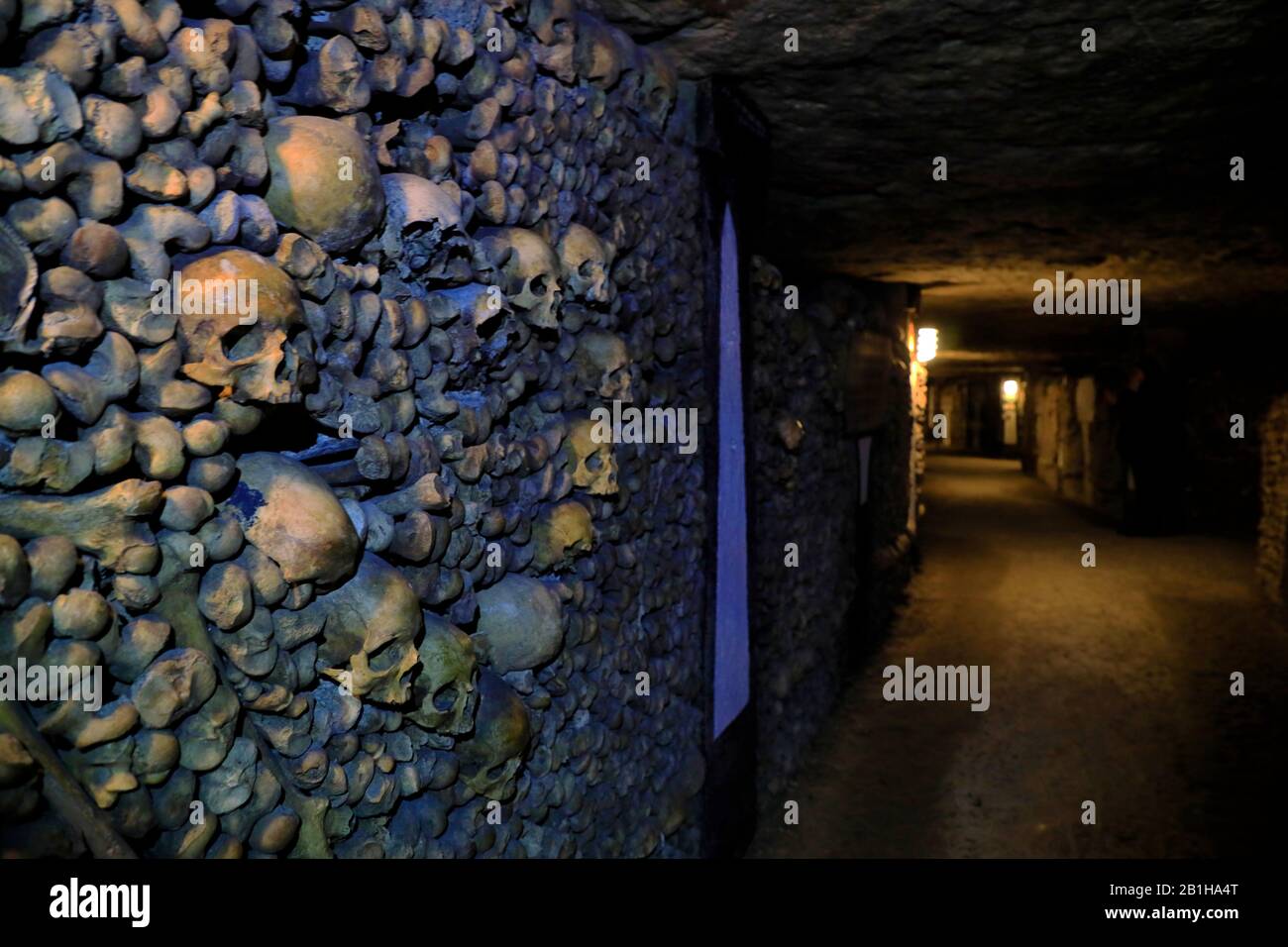 Inside the paris catacombs hi-res stock photography and images - Alamy