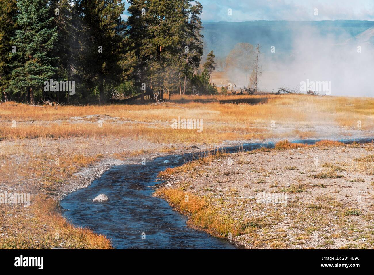 Far away hiking trail hi-res stock photography and images - Alamy