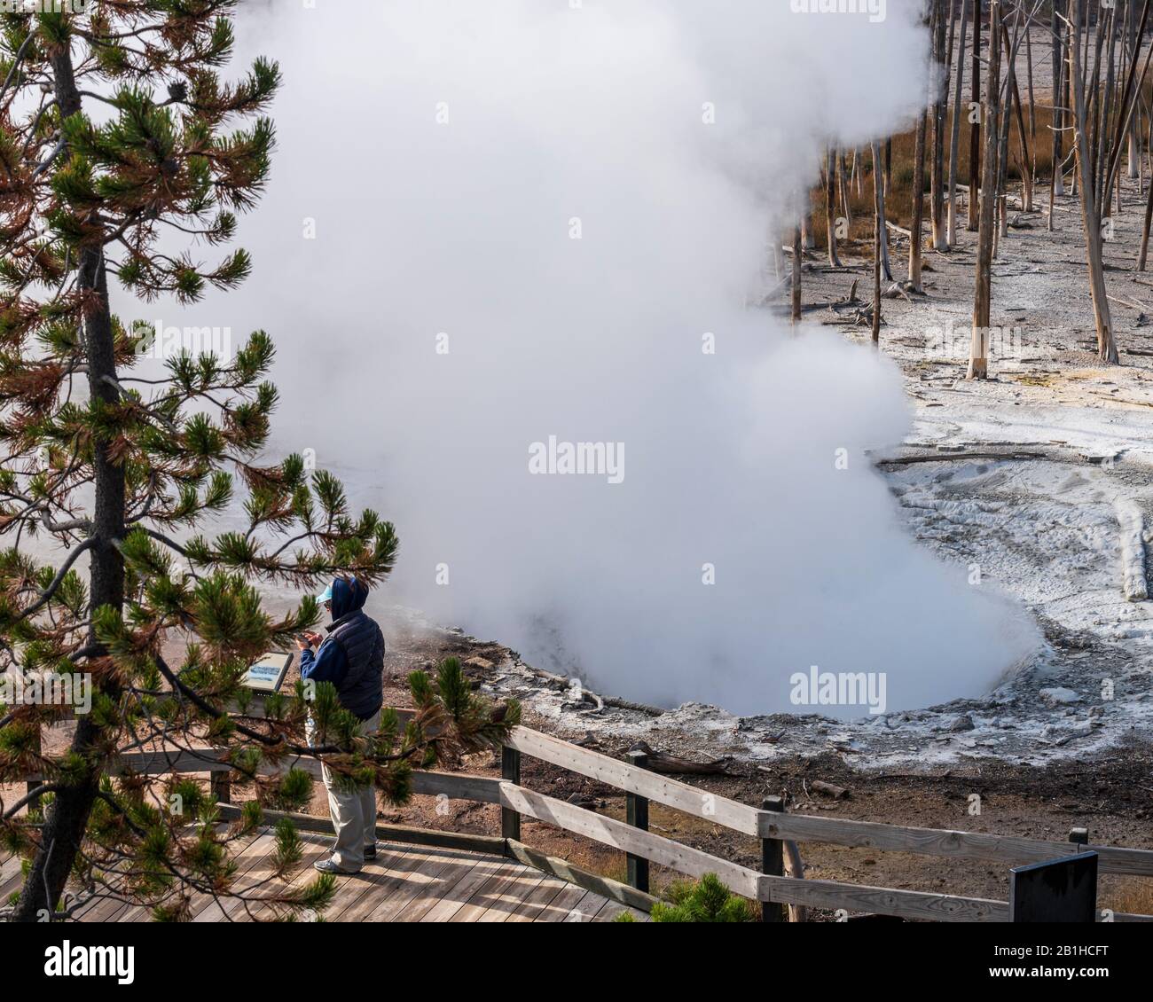 Hot spring water steam hi-res stock photography and images - Alamy