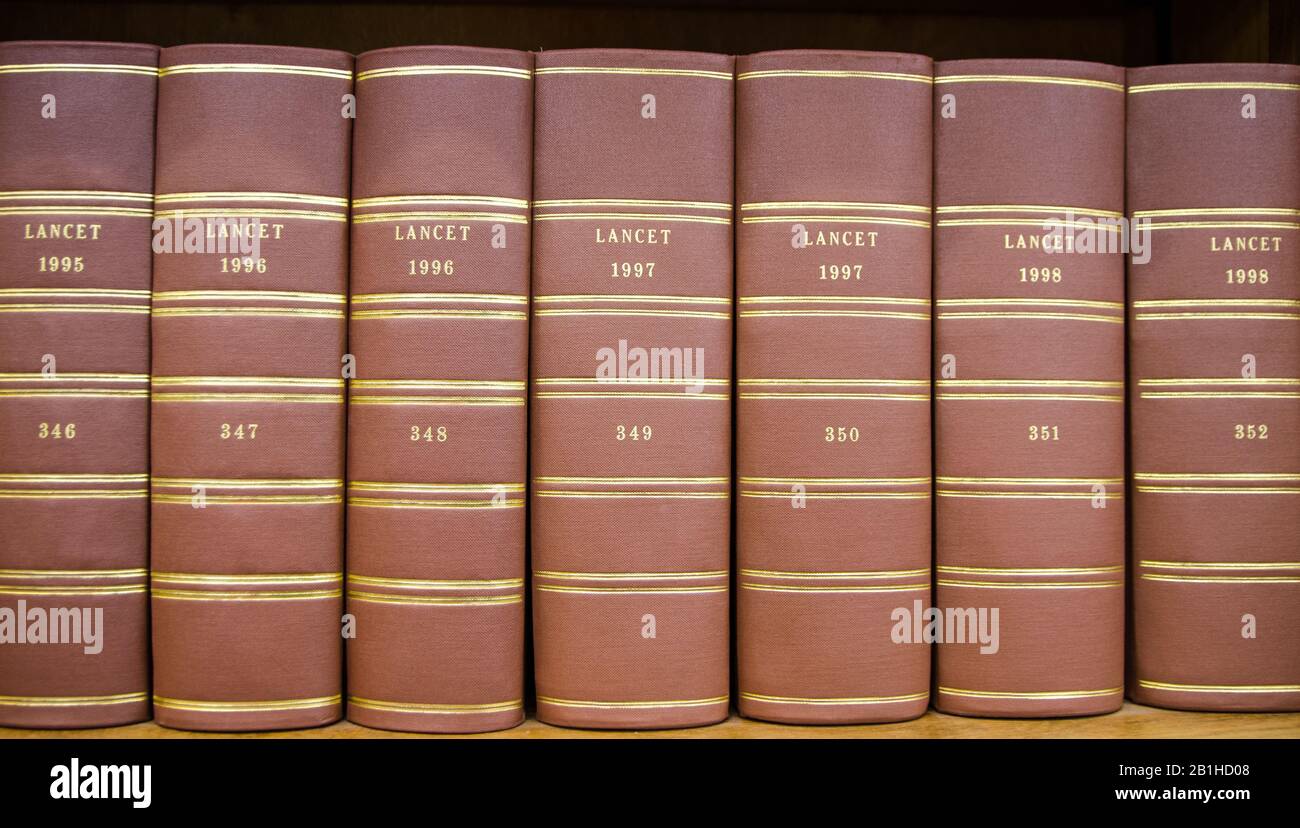 Library shelf periodical hi-res stock photography and images - Alamy