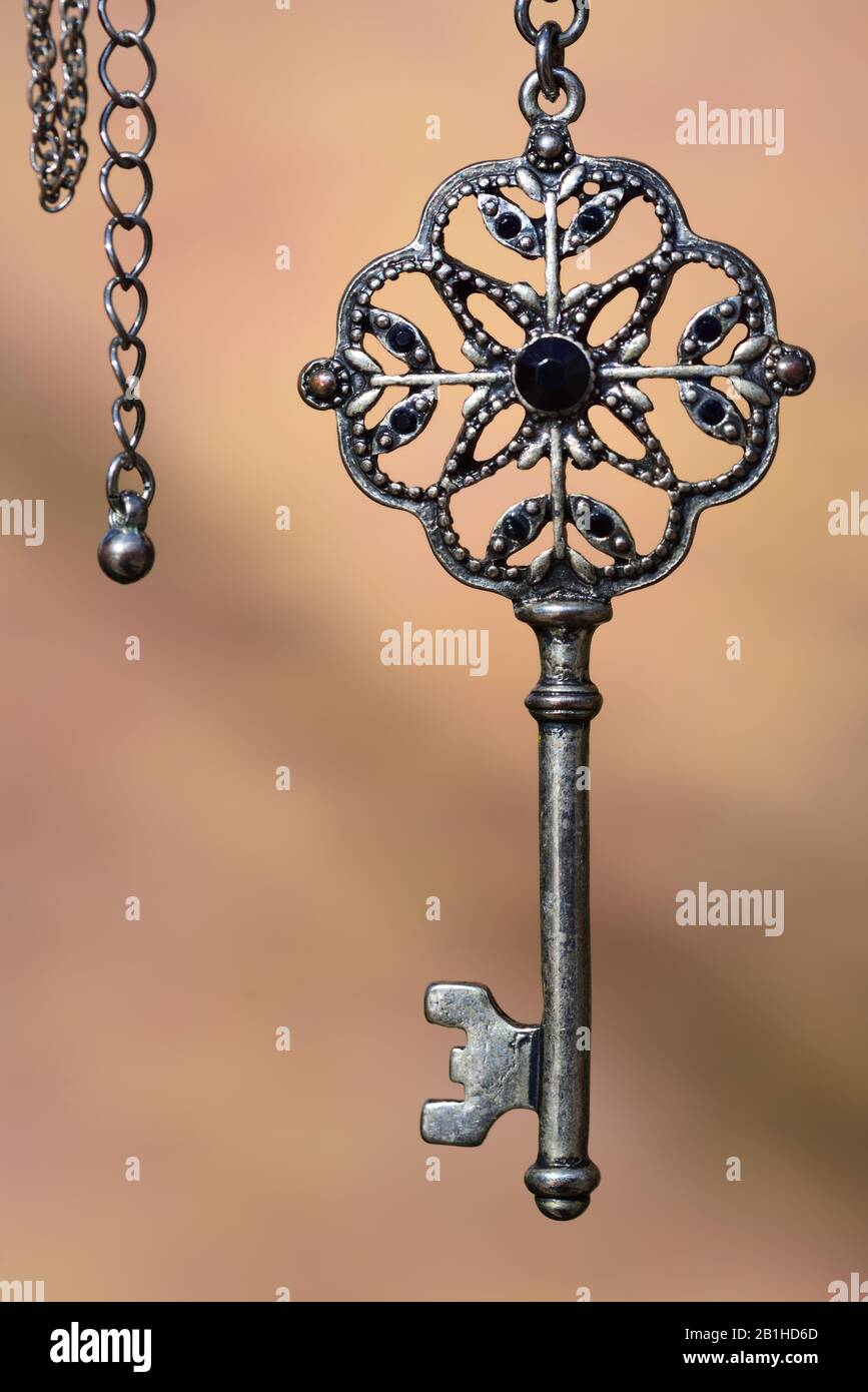 Old fashioned key keyhole hi-res stock photography and images - Alamy