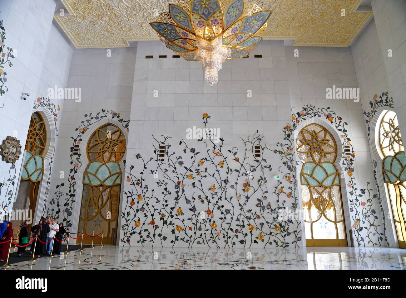 The Sheikh Zayed Grand Mosque Center SZGMC is the largest mosque in the ...