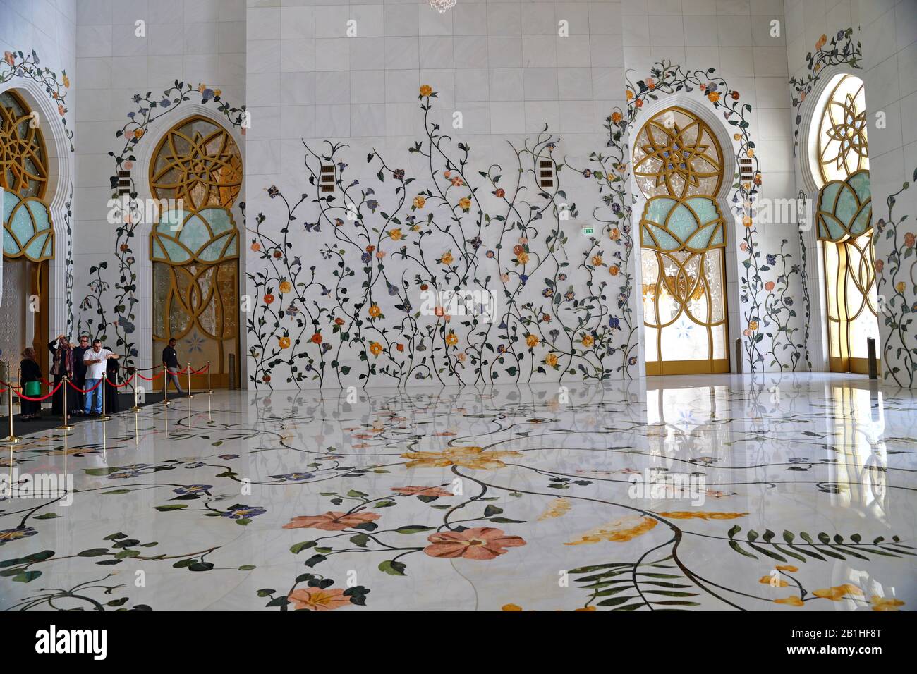 The Sheikh Zayed Grand Mosque Center SZGMC is the largest mosque in the ...