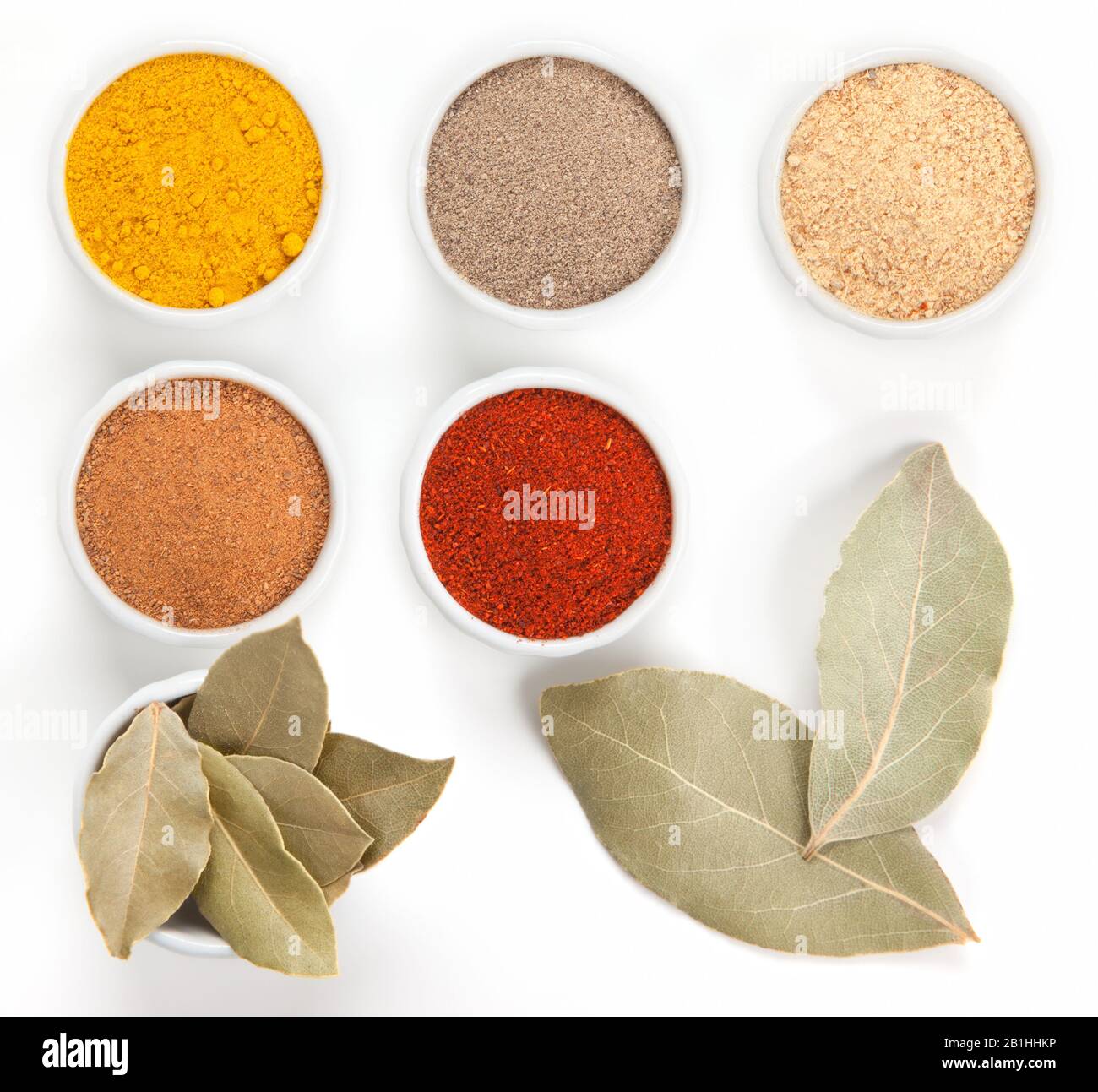 Ginger powder in black Cut Out Stock Images & Pictures - Alamy