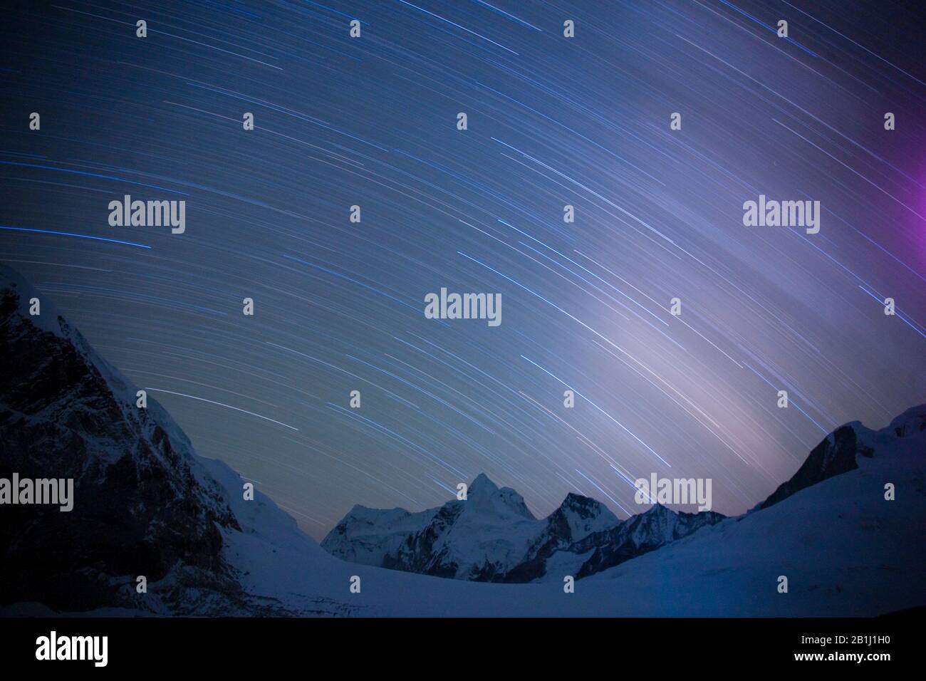 Stars rising from the mountains hi-res stock photography and images - Alamy