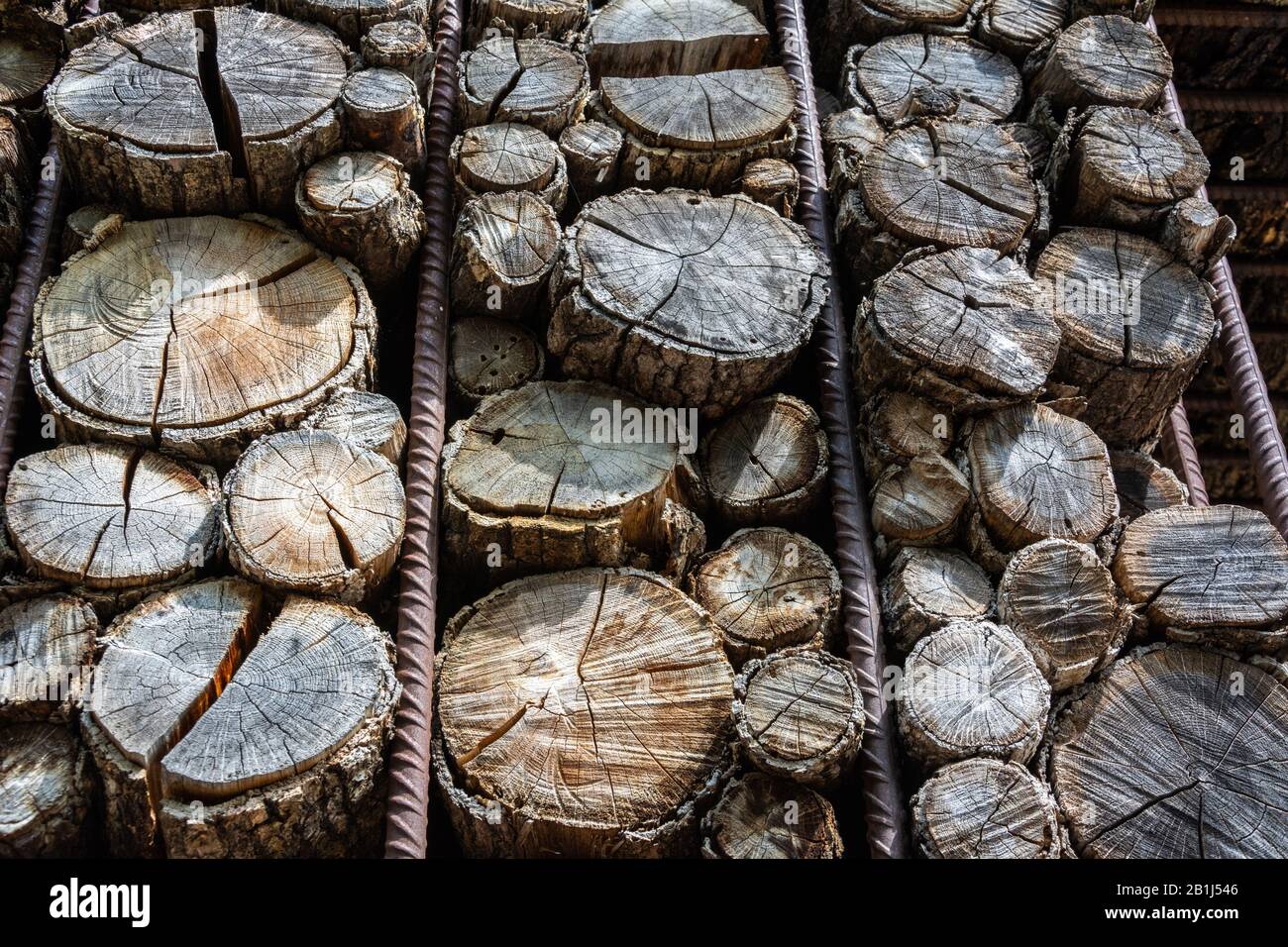 Rustic piece of timber hi-res stock photography and images - Alamy