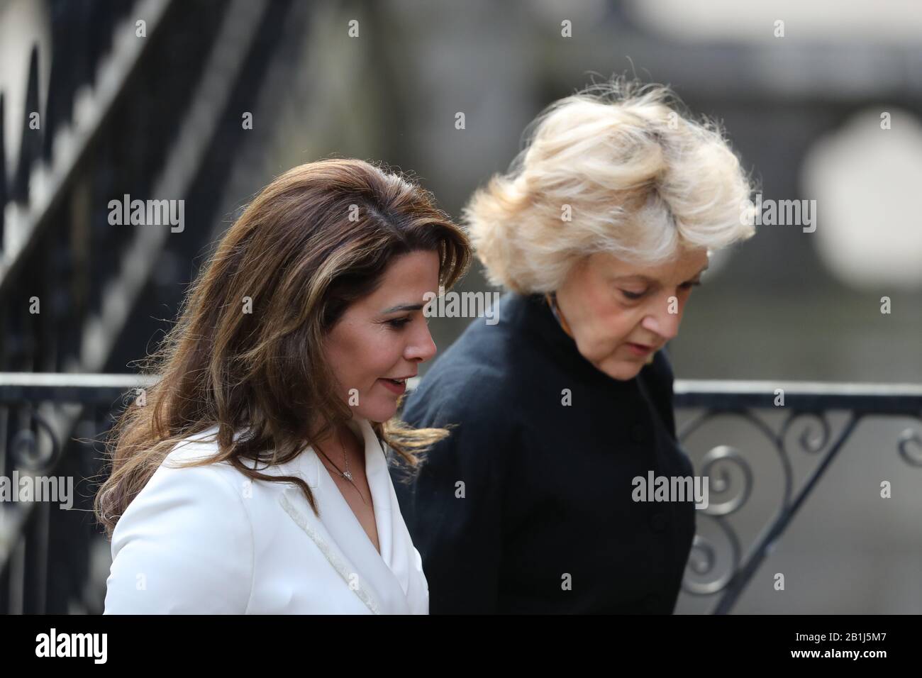 Fiona shackleton hi-res stock photography and images - Alamy