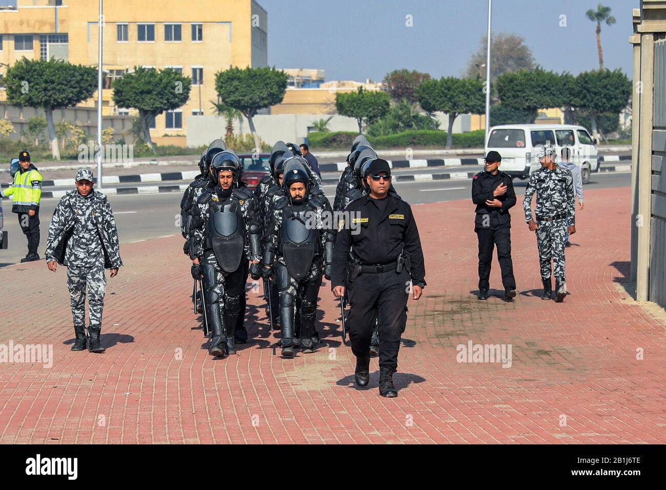 Cairo, Egypt. 26th Feb, 2020. Egyptian security forces secure the ...