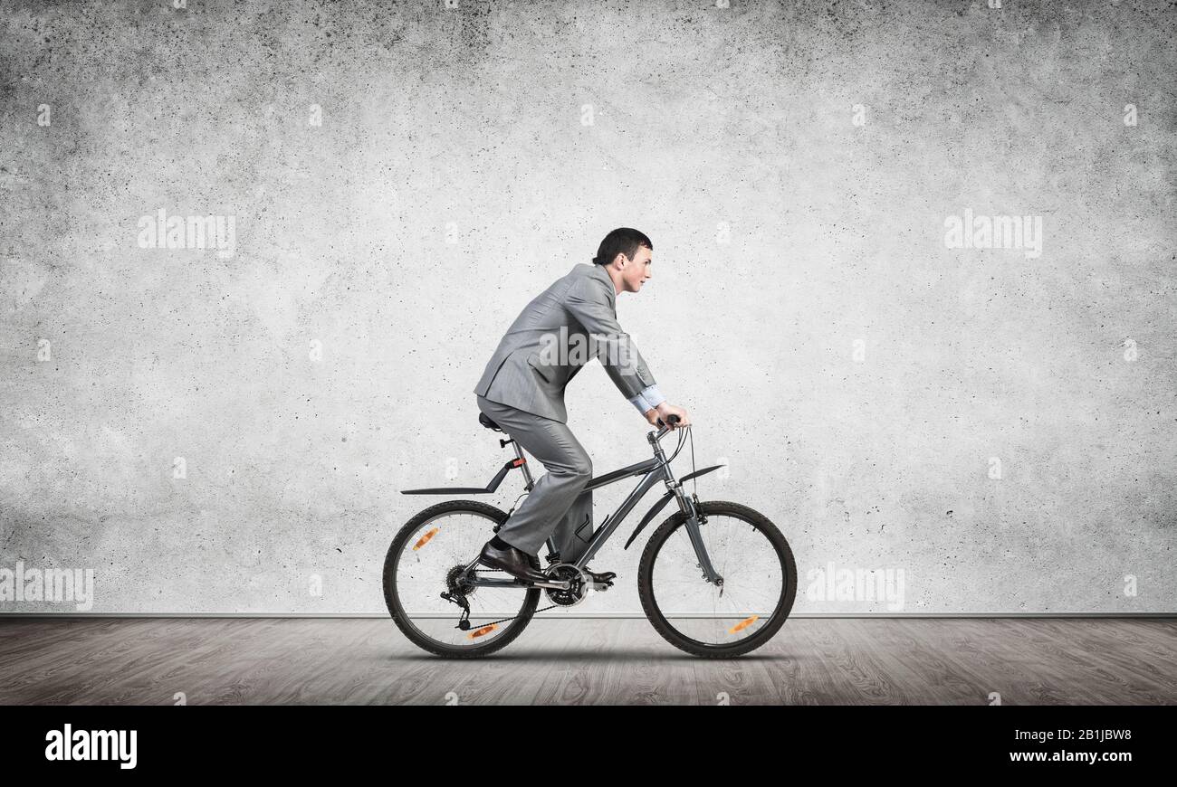 Work commute grey hi-res stock photography and images - Alamy