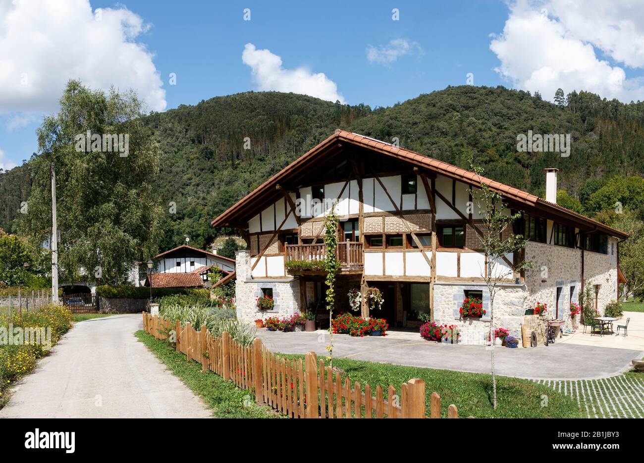 Spanish countryside house hi-res stock photography and images - Alamy