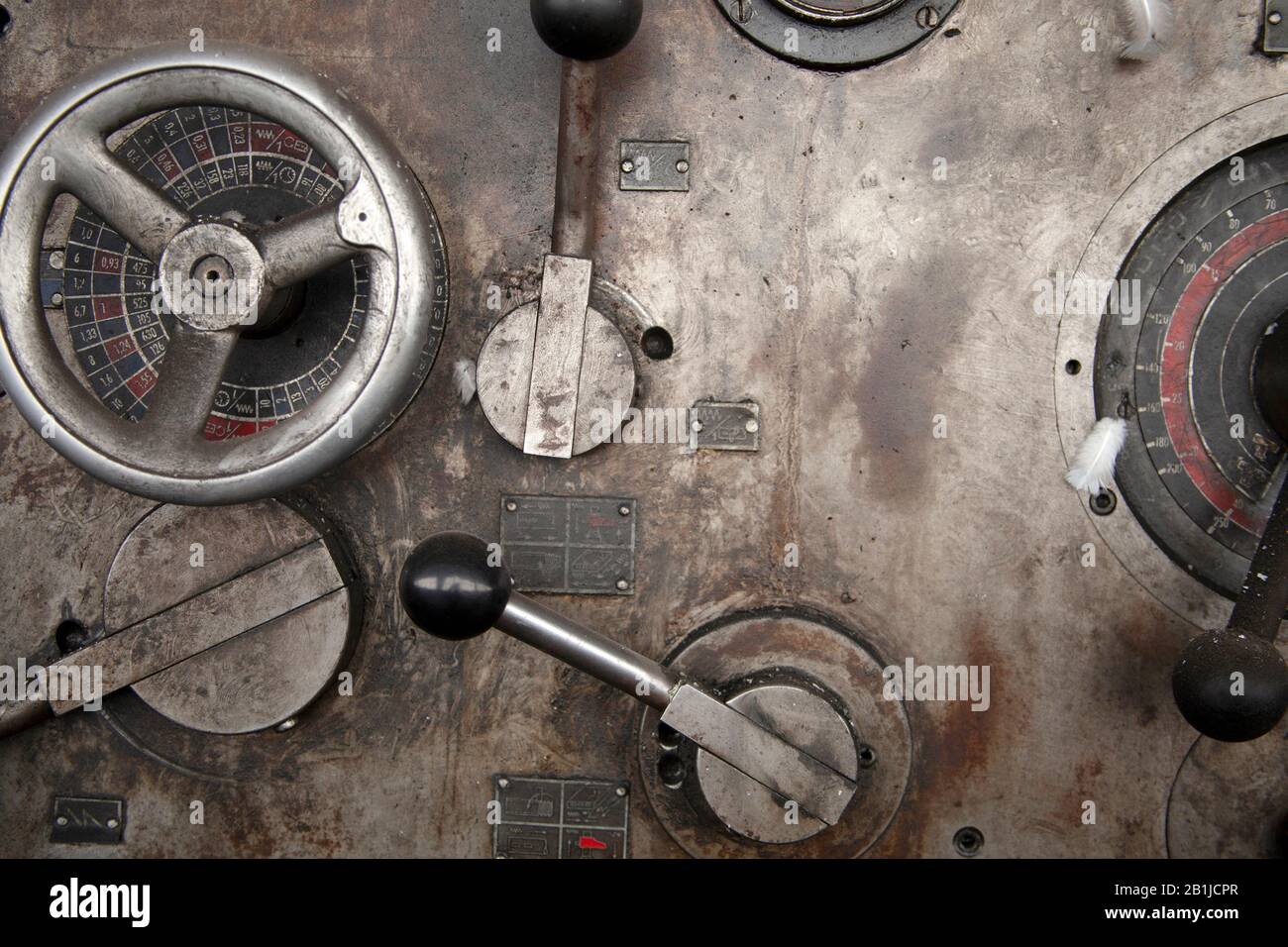 Mechanical industry old machinery lathe. Old technology Stock Photo - Alamy