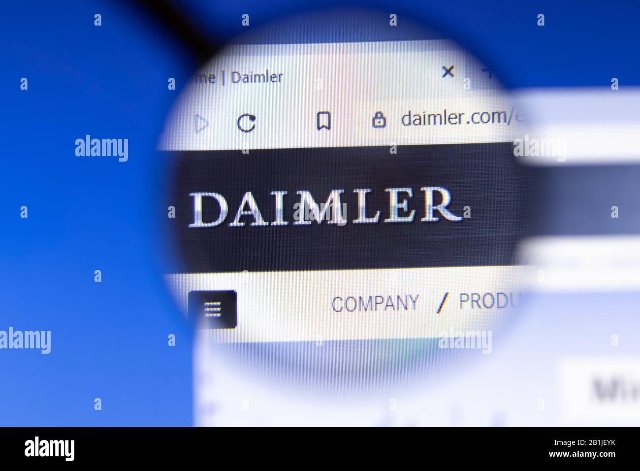 Logo daimler hi-res stock photography and images - Alamy