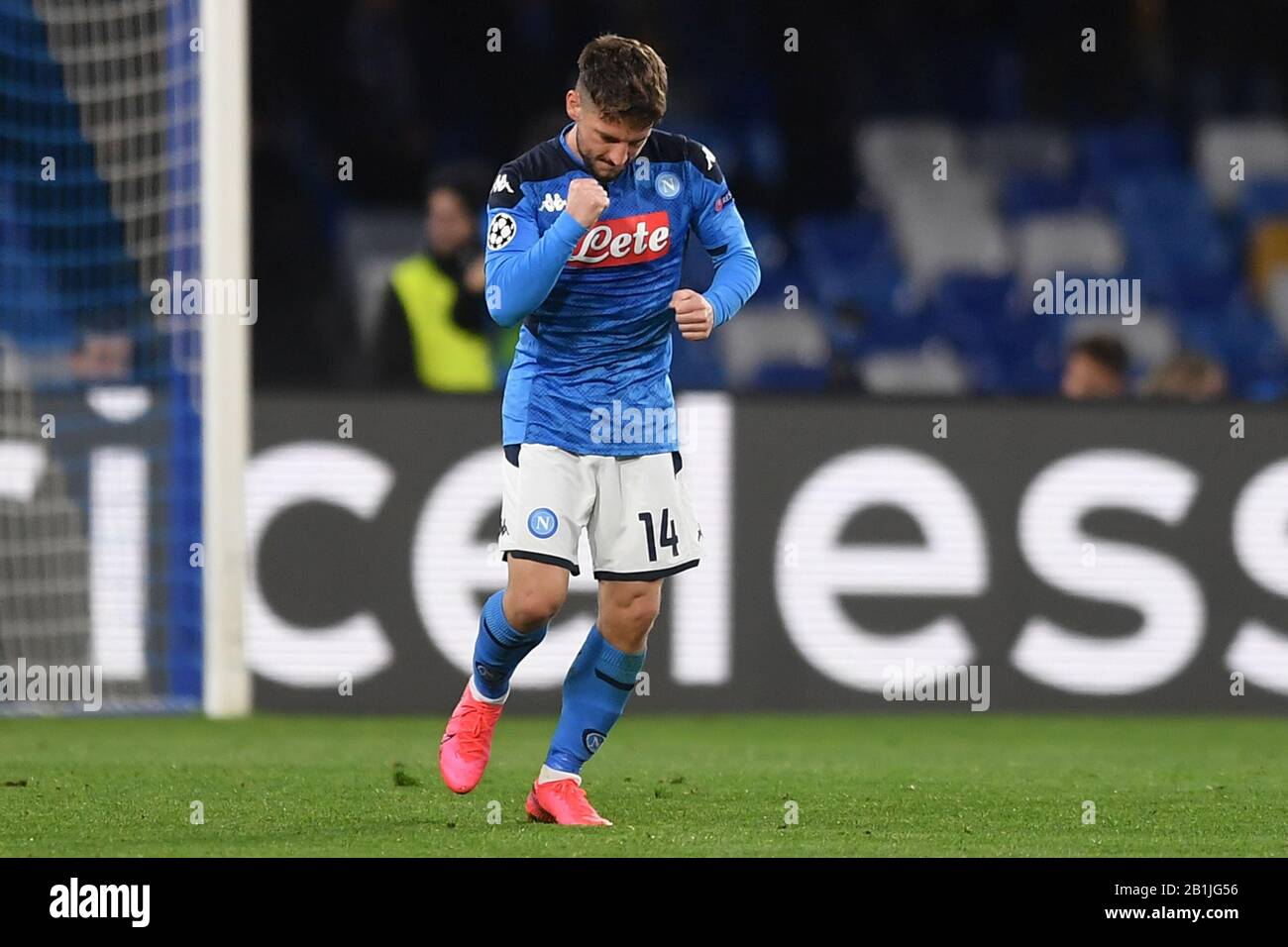 Dries mertens champions league hi-res stock photography and images - Alamy