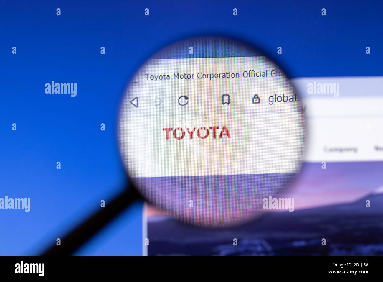 Toyota motor company logo hi-res stock photography and images - Alamy