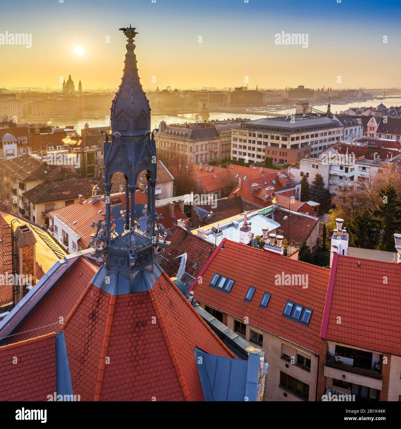 Iron rooftop hi-res stock photography and images - Alamy