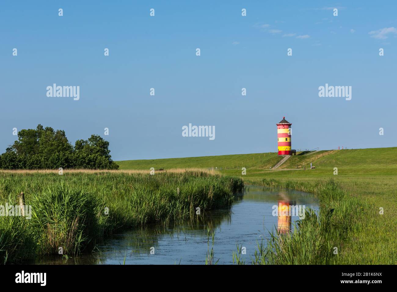 Pilsum Lighthouse, Pilsum, Krummhoern, East Frisia, Lower Saxony ...