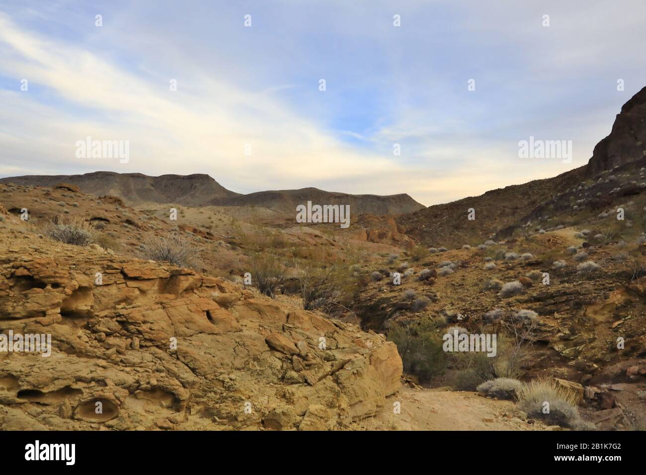 Open desert hi-res stock photography and images - Alamy