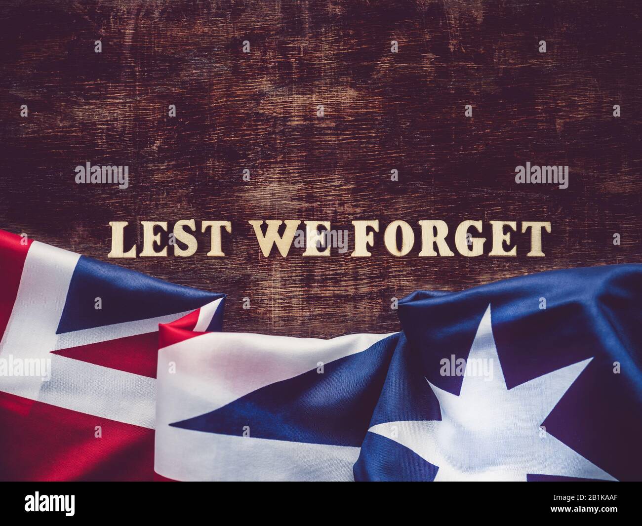 Anzac Day. Lest We Forget. Greeting card Stock Photo - Alamy