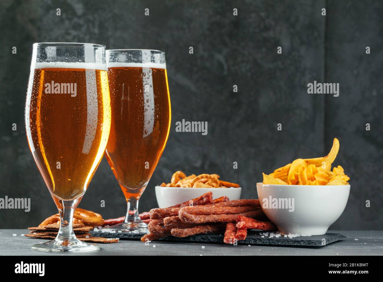 Beer and snacks set hi-res stock photography and images - Alamy