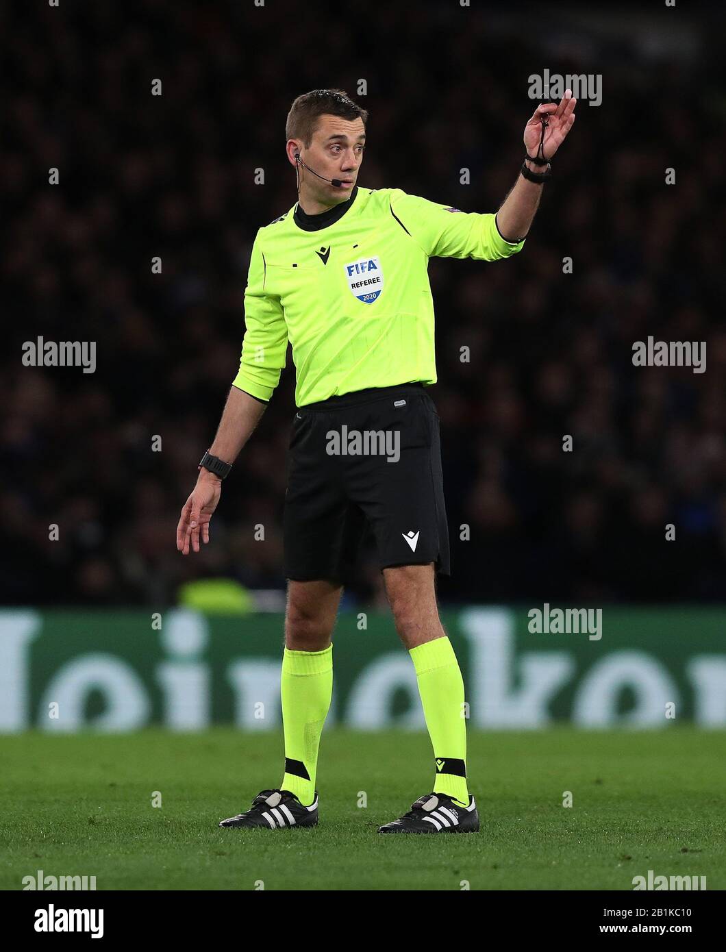 London, Grossbritannien. 25th Feb, 2020. firo: 25.02.2020 Football ...