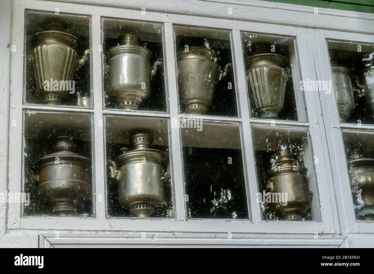 Beautiful samovars hi-res stock photography and images - Alamy