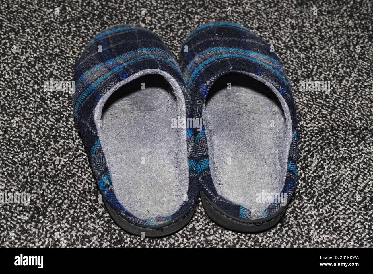 Padded feet hi-res stock photography and images - Alamy