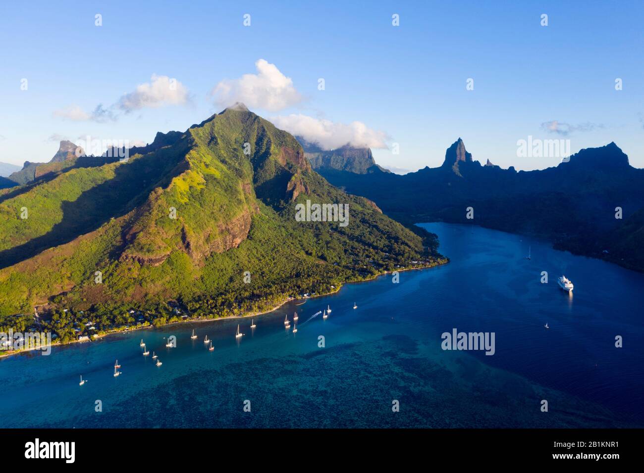 Aerial View Of Opunohu Bay Moorea French Polynesia Stock Photo Alamy Aerial View Of Opunohu Bay Moorea French Polynesia Stock Photo Alamy